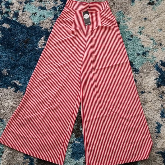 Boohoo | Pants & Jumpsuits | High Waisted Wide Leg Stripe Pants | Poshmark